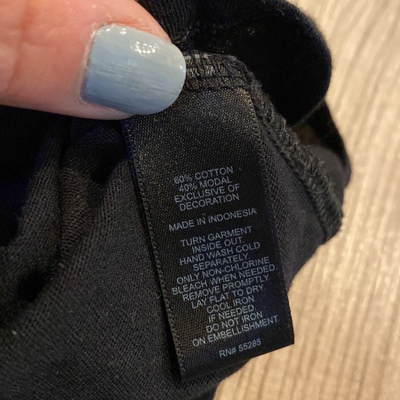 Express | Tops | New Express Black Floral Sequin Tee | Poshmark